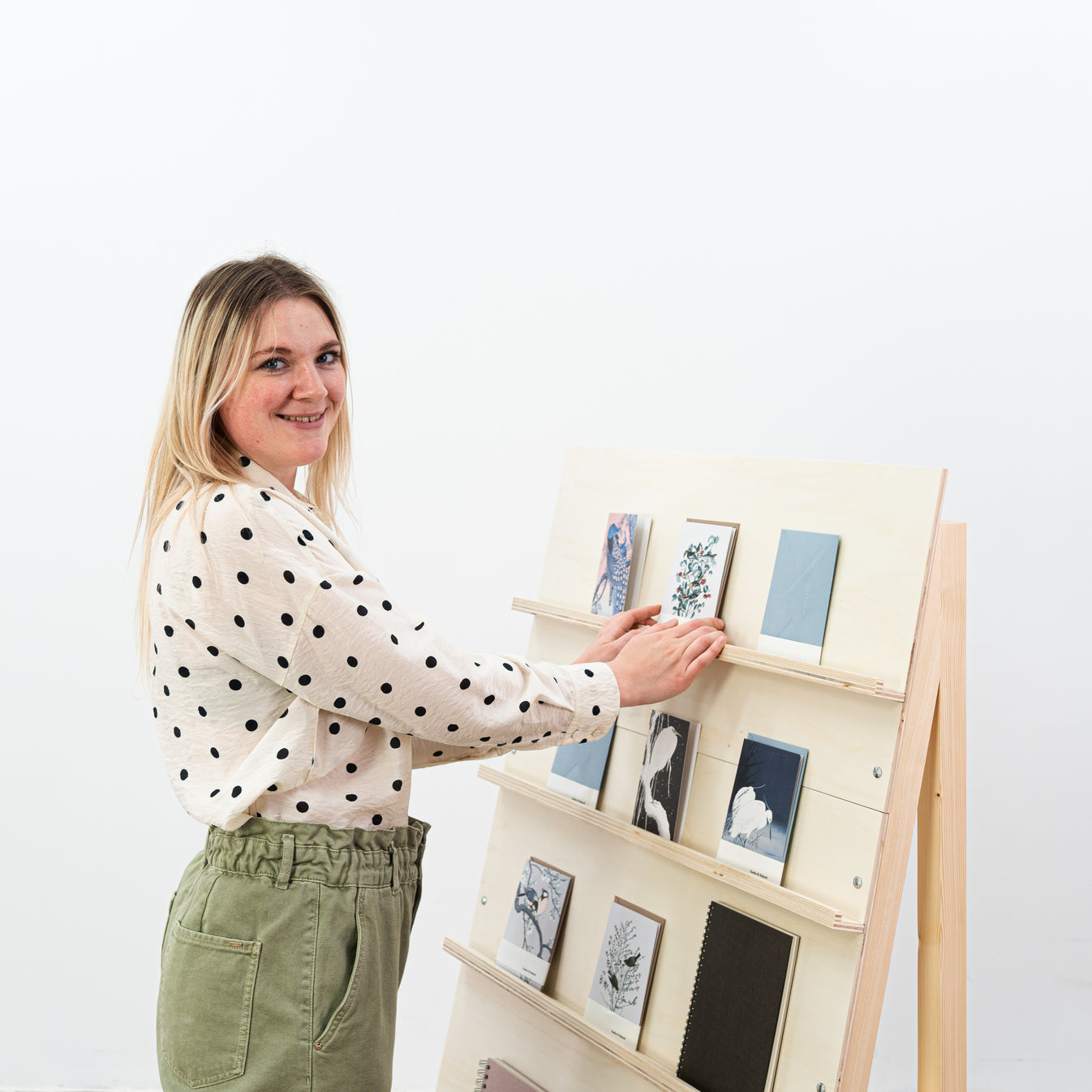 Modular Wooden Magazine Display Stand | Foldable, Dual Setup Options ...