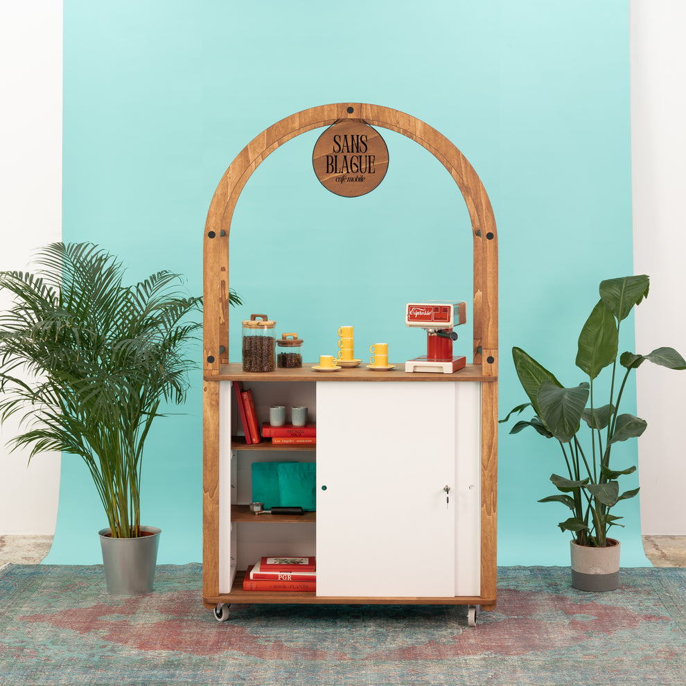 Bistro Trolley Bar Cart VC-24 | Mobile Snack & Drink Cart – Milimetry
