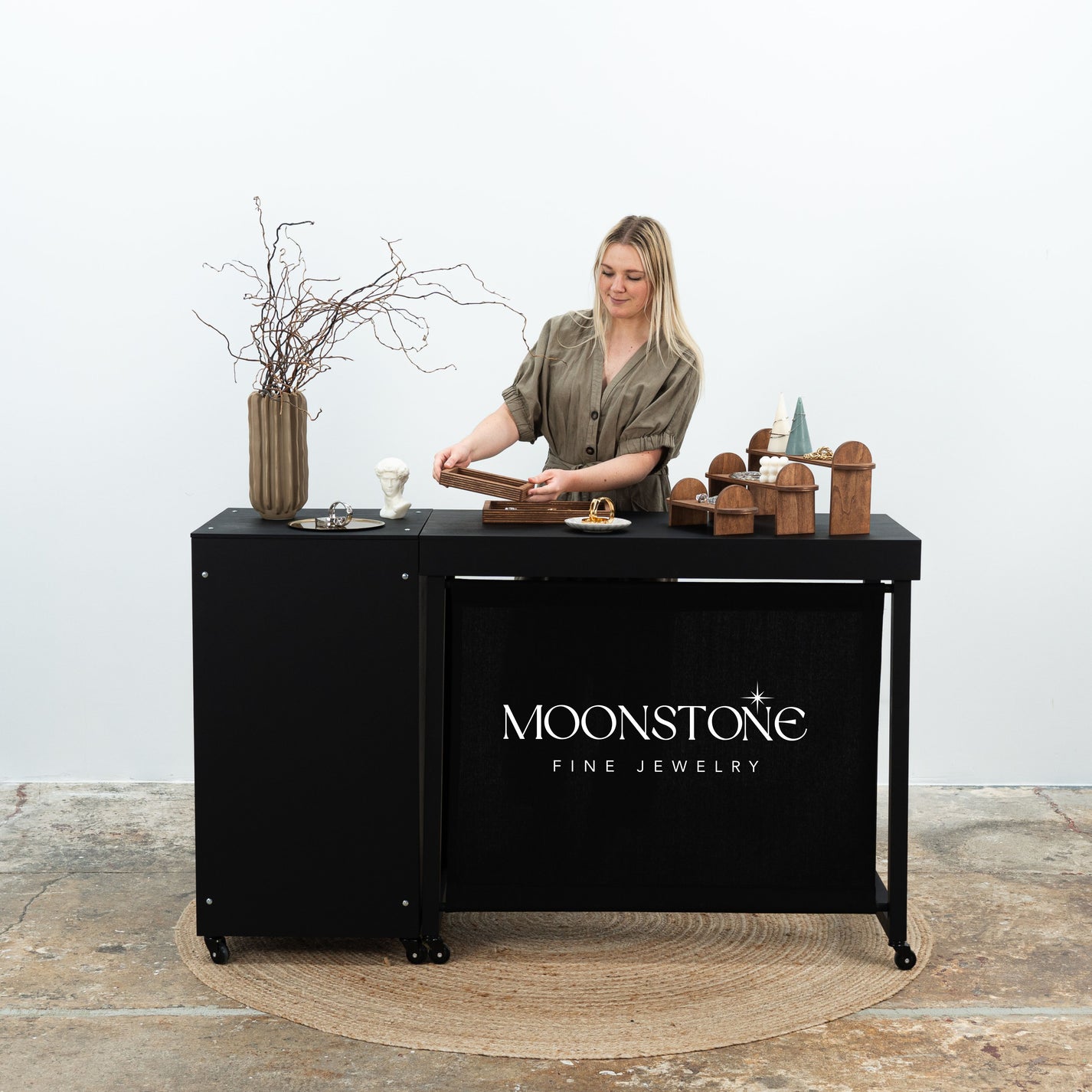 SET Vienna – Portable Counter and Display Table on Wheels for Trade ...